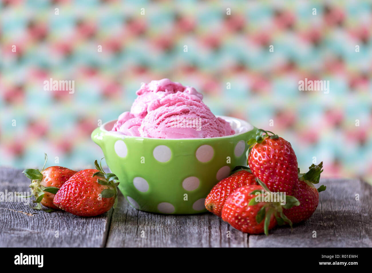 Blue bell ice cream hi-res stock photography and images - Alamy