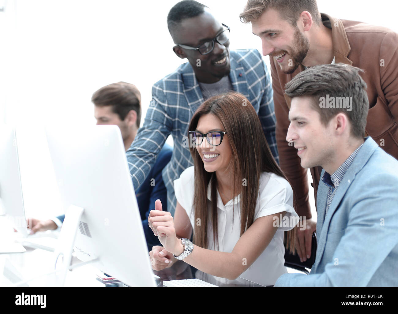 Company employees working in software hi-res stock photography and ...