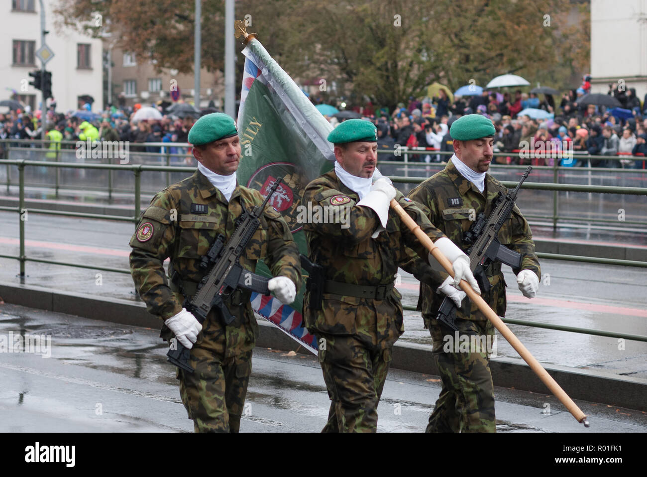 European street, Prague-October 28, 2018: Soldiers of Czech Army are ...