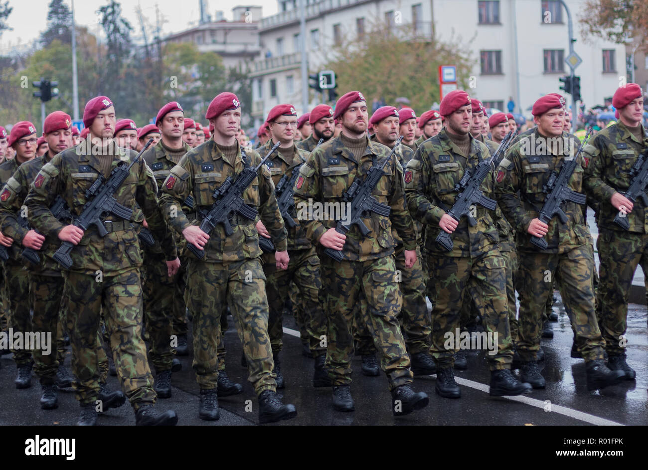 European street, Prague-October 28, 2018: Soldiers of Czech Army are ...