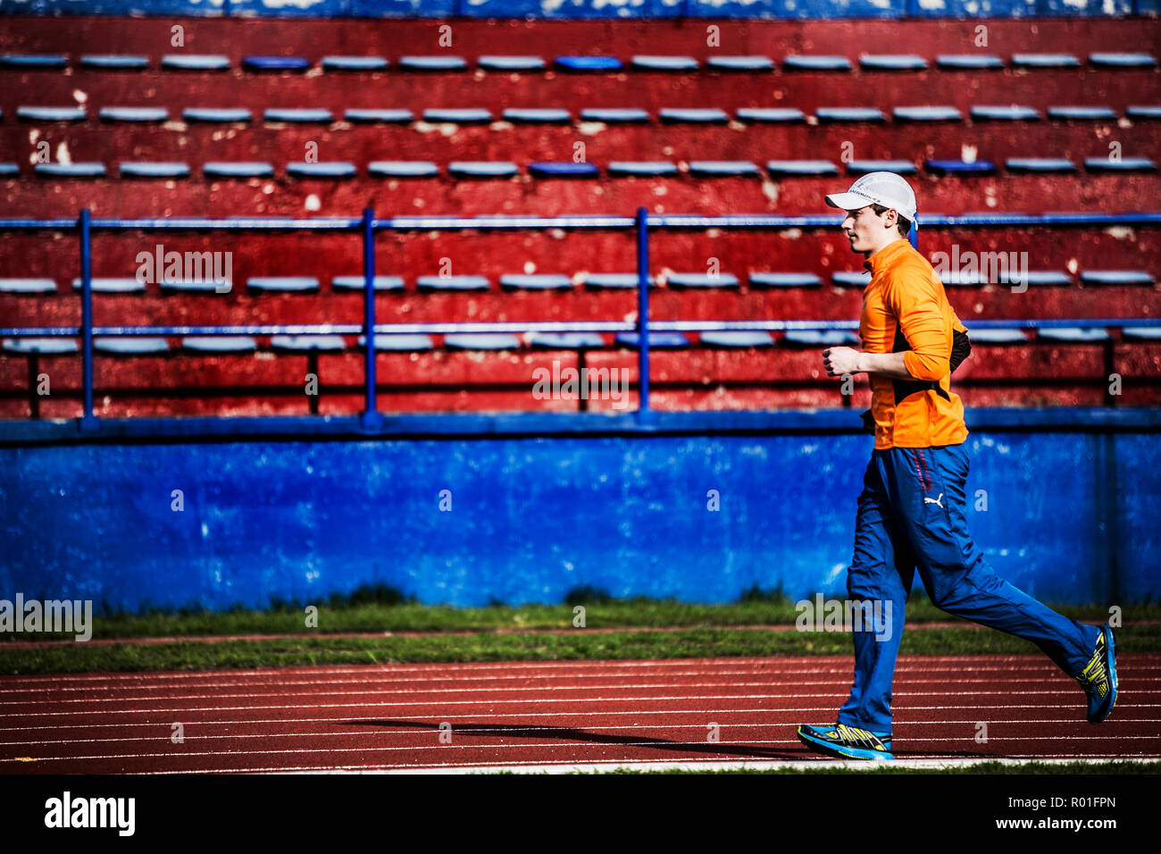 Professional runner training Stock Photo - Alamy