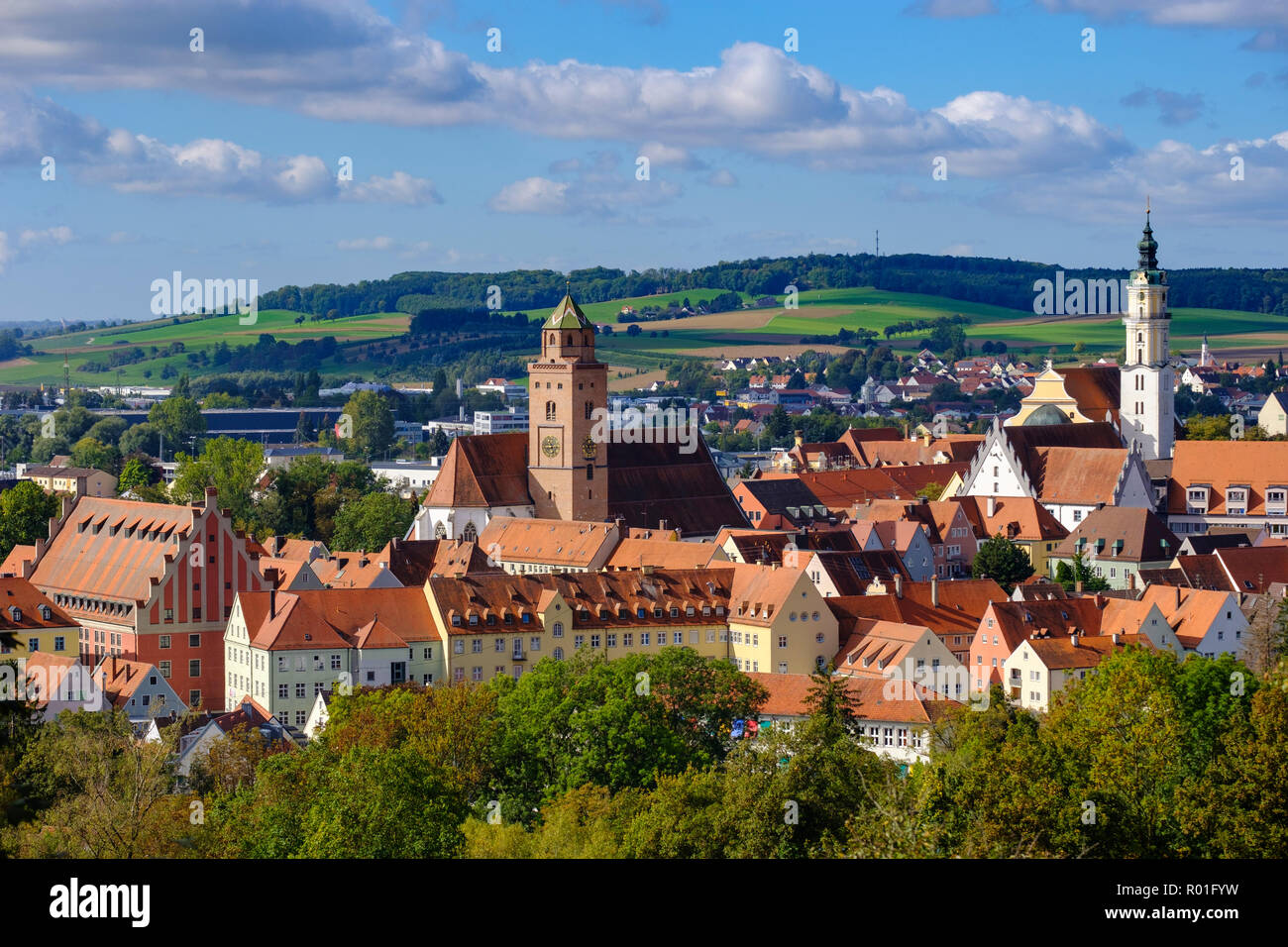Old town with Liebfrauenmünster and Heilig Kreuz monastery, Donauwörth ...