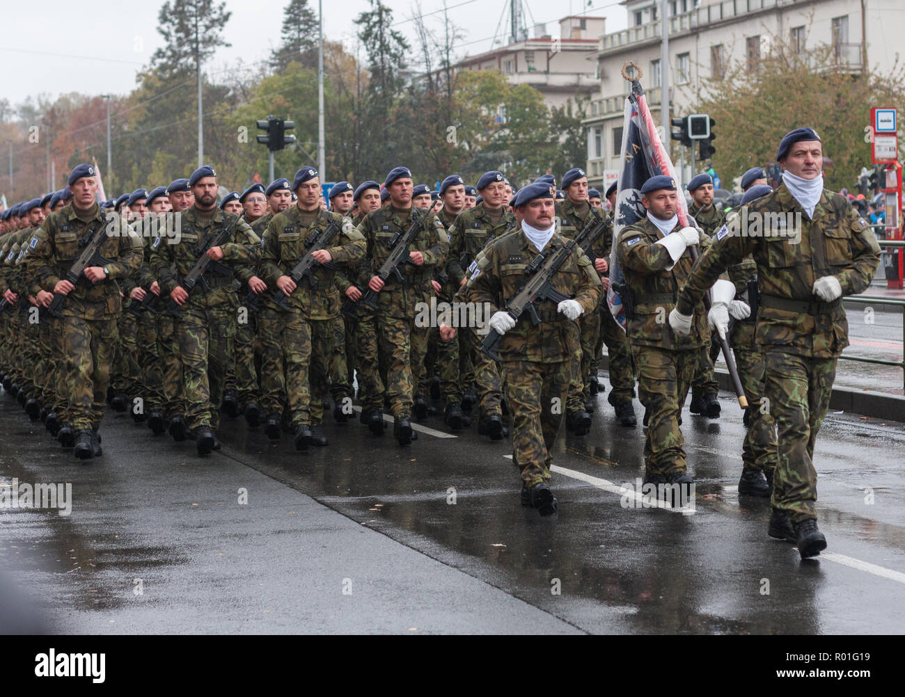 European street, Prague-October 28, 2018: Soldiers of Czech Army are ...