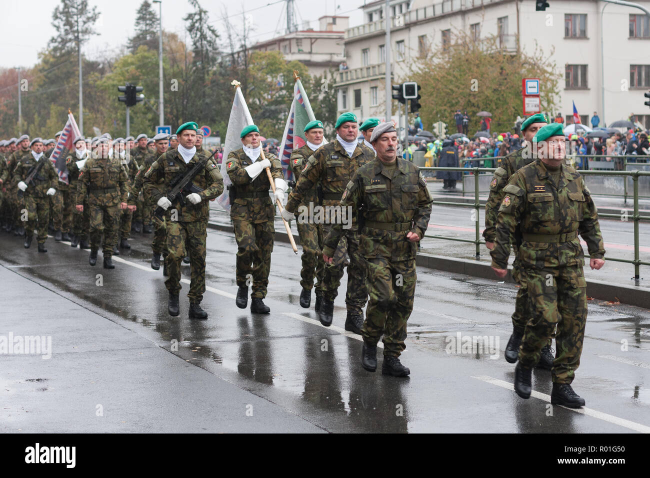 European street, Prague-October 28, 2018: Soldiers of Czech Army are ...