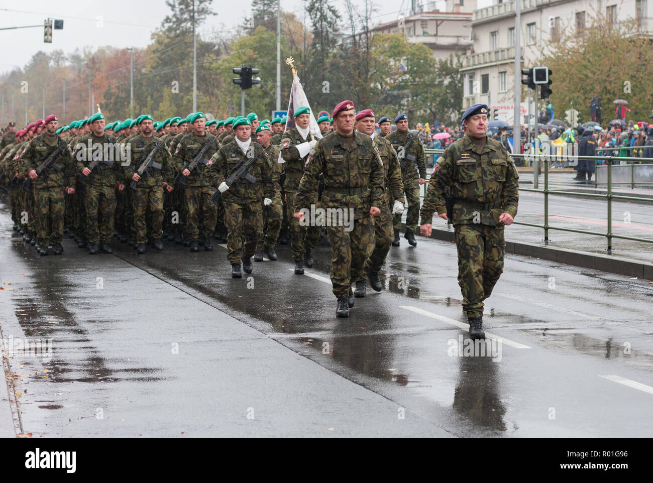 European street, Prague-October 28, 2018: Soldiers of Czech Army are ...