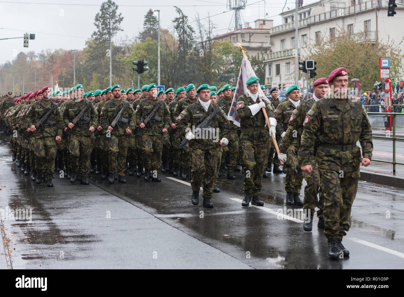 European street, Prague-October 28, 2018: Soldiers of Czech Army are ...