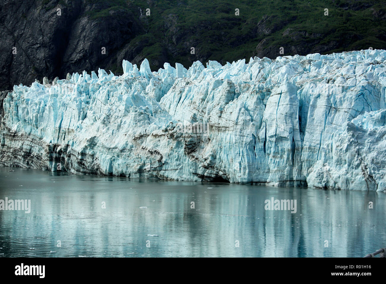 Iceberg de color hi-res stock photography and images - Alamy