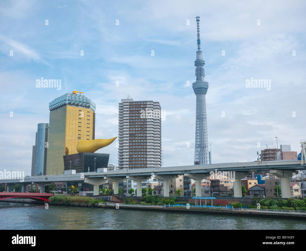 Tokyo, Japan - September 12, 2018: View of the Tokyo skyline from ...