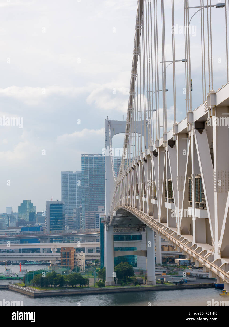 Tokyo rainbow bridge pedestrian hi-res stock photography and images - Alamy