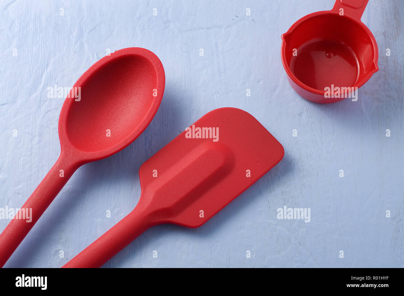 Plastic measuring cup kitchen red hi-res stock photography and images ...