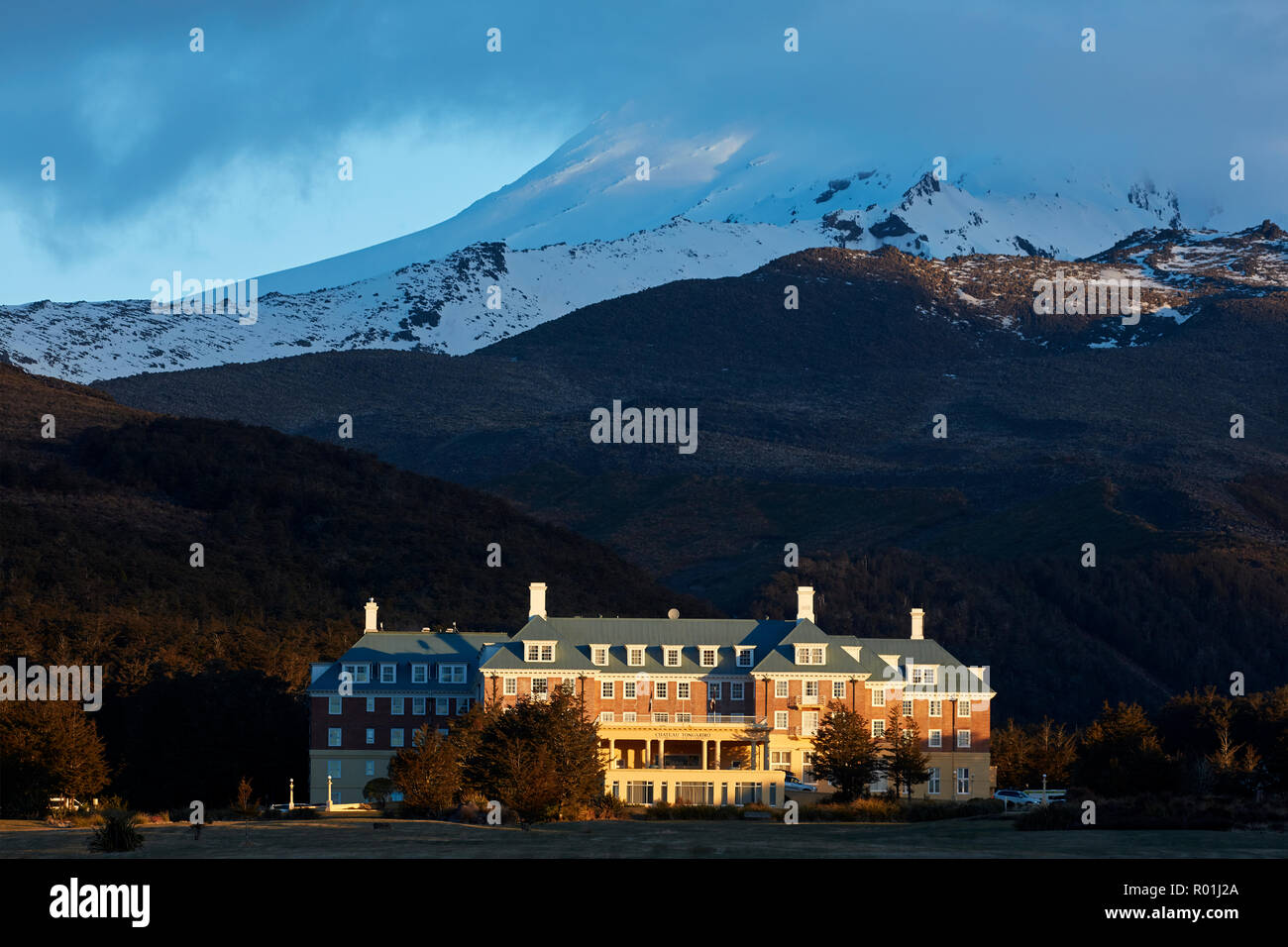 Grand Chateau and Mt Ruapehu, Central Plateau, North Island, New ...