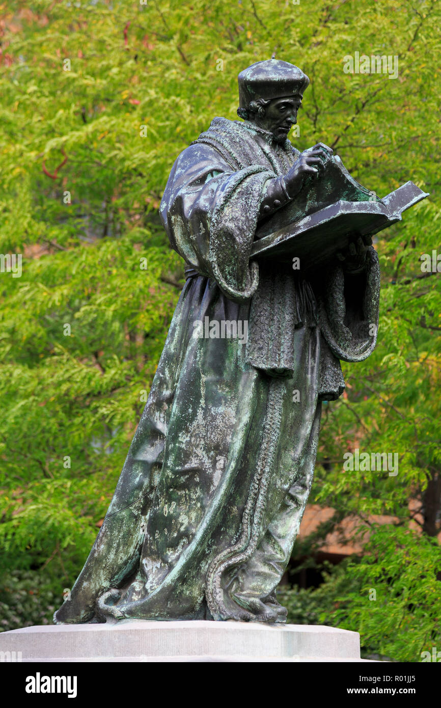 Desiderius Erasmus Statue, Rotterdam, Netherlands, Europe Stock Photo ...