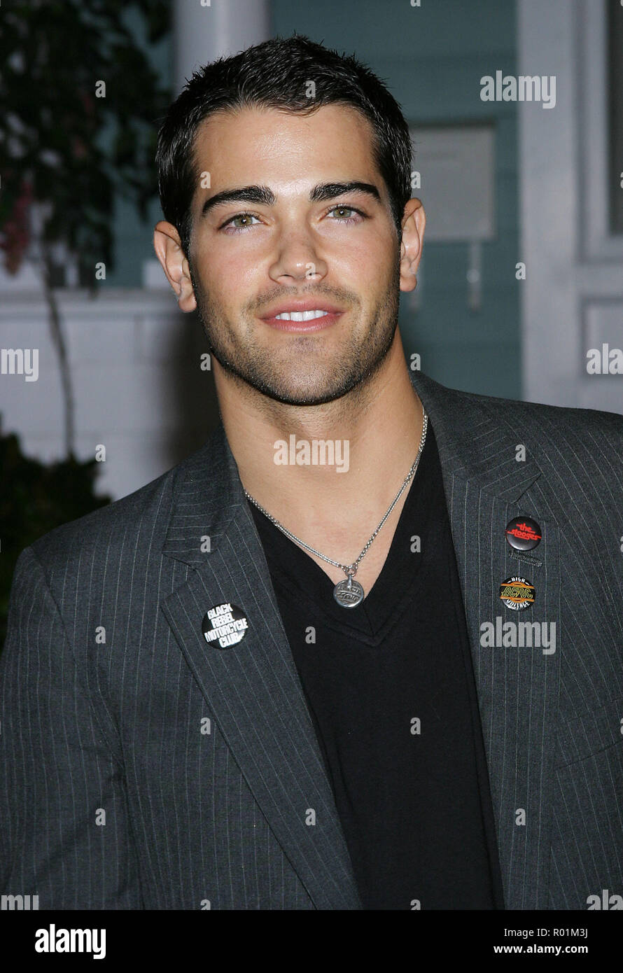 Jesse Metcalfe arriving at the ABC - tca Winter Party on the Universal ...