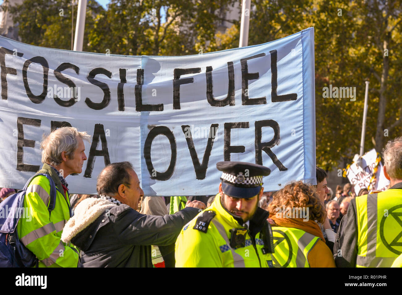 Protesters protest action hi-res stock photography and images - Alamy
