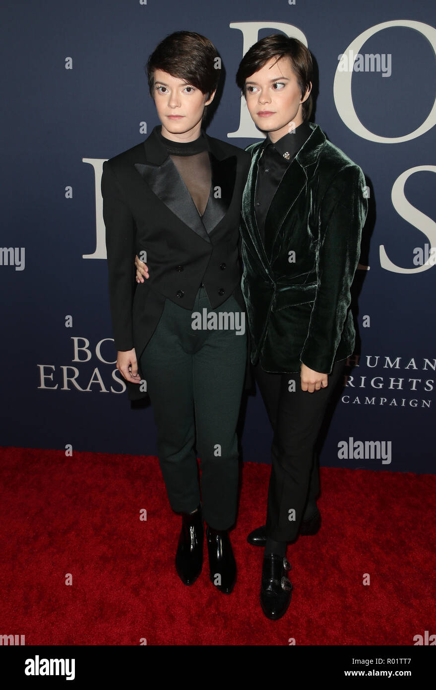 Los Angeles, California, USA. 29th Oct, 2018. Emily Hinkler, Elizabeth ...