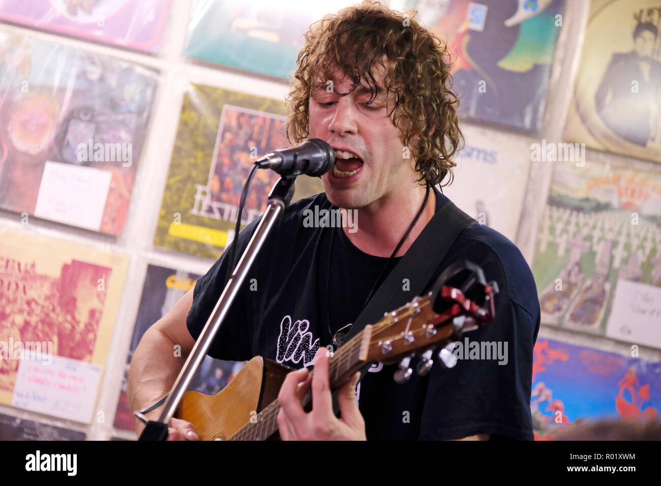 Razorlight band hi-res stock photography and images - Alamy