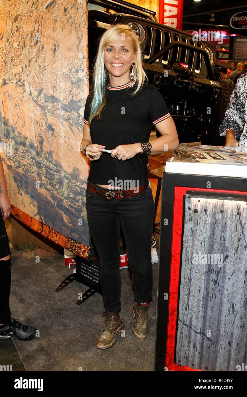 Jessi combs hi-res stock photography and images - Alamy