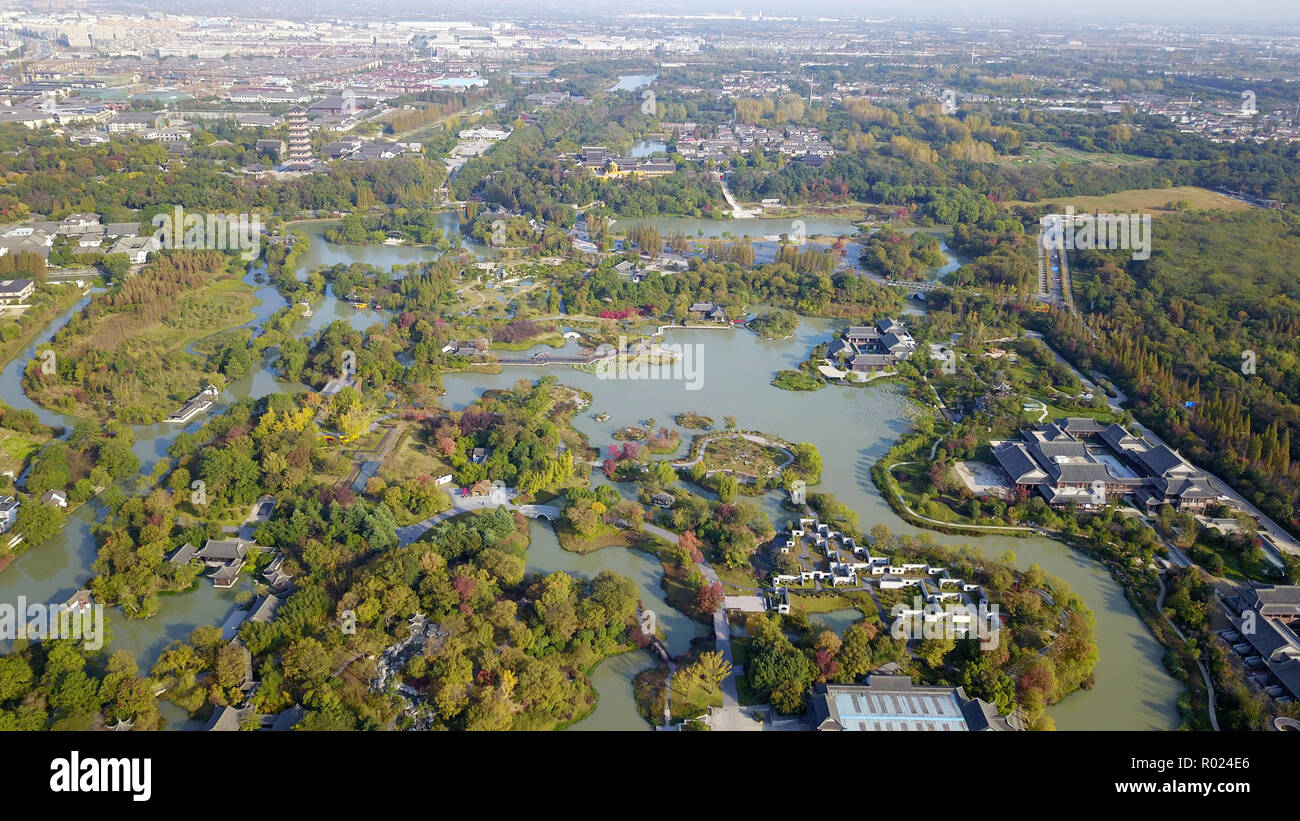 Delong lake hi-res stock photography and images - Alamy