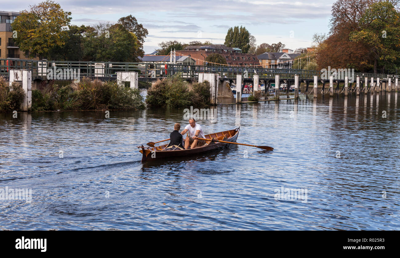 Two men in rowing boat hi-res stock photography and images - Alamy