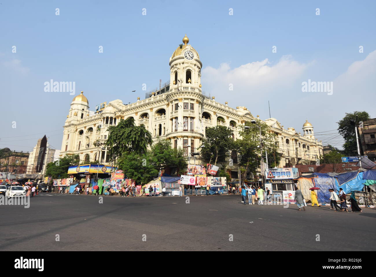 Metropolitan Building, 7 Jawaharlal Nehru road better known as ...