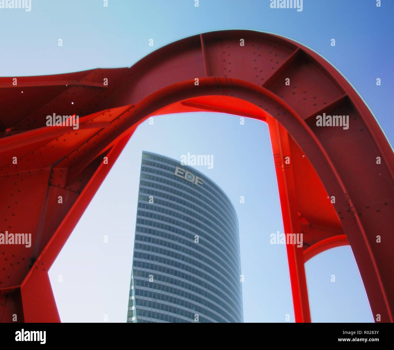Part of Alexander Calder's sculpture "Red Spider" frames le Tour EDF ...