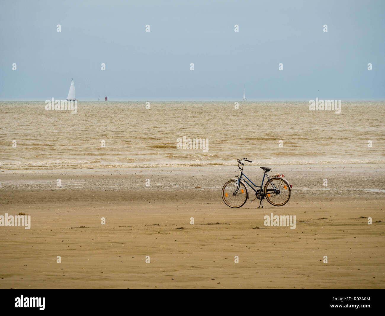 Lonely driver hi-res stock photography and images - Alamy