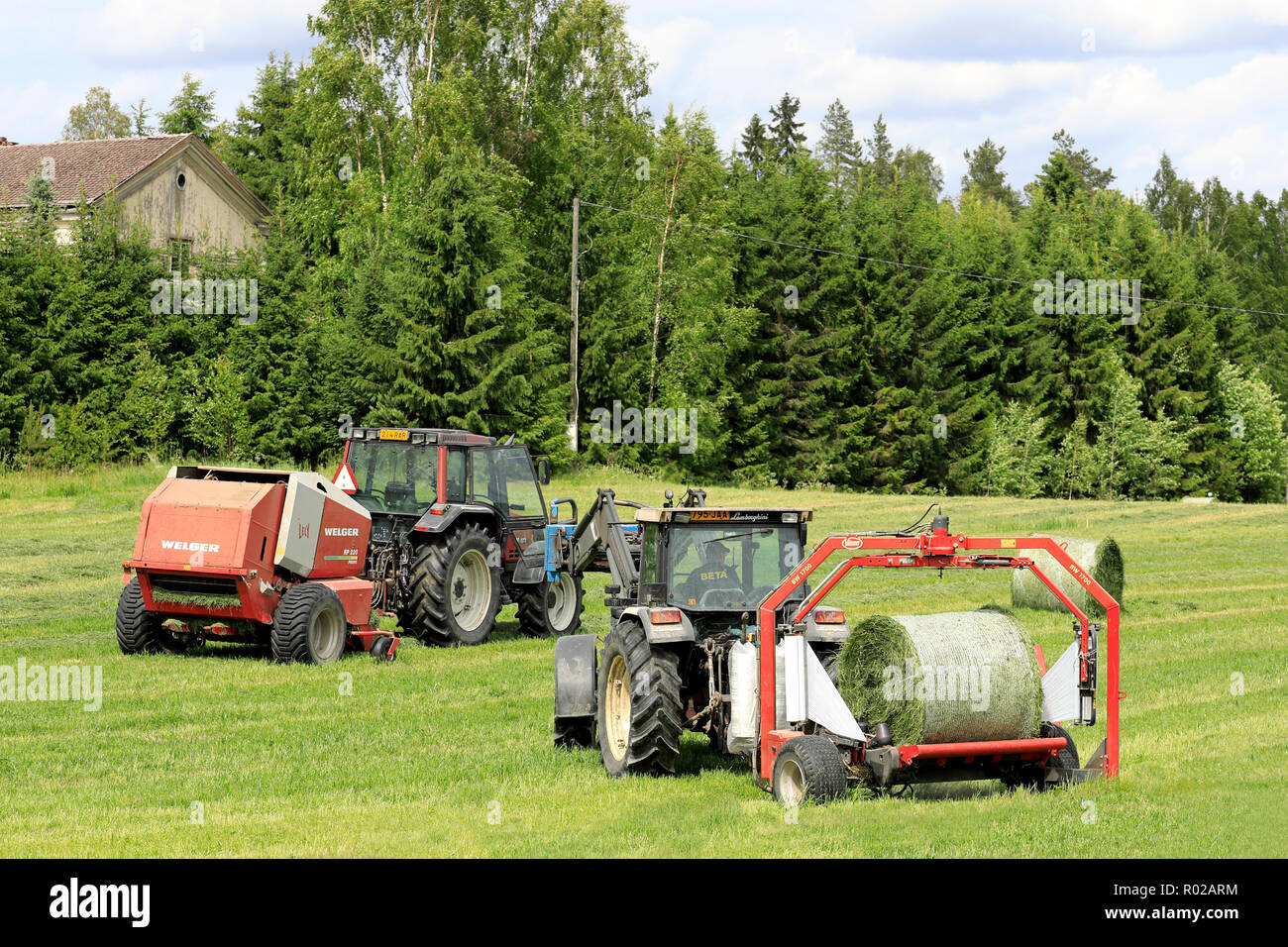 Lely welger baler hi-res stock photography and images - Alamy
