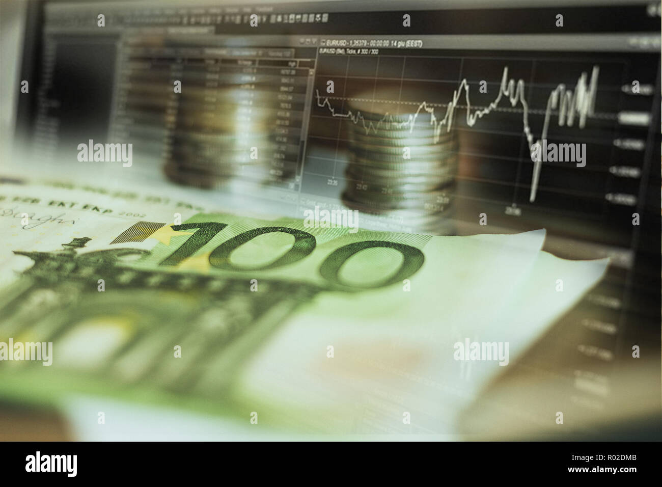 Stock charts hi-res stock photography and images - Alamy