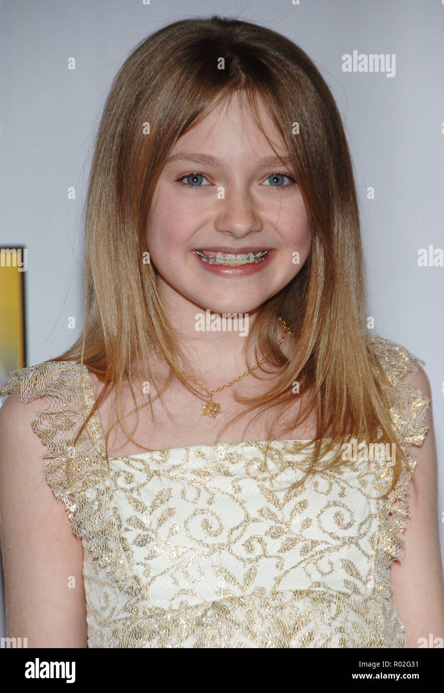 Dakota Fanning Headshot