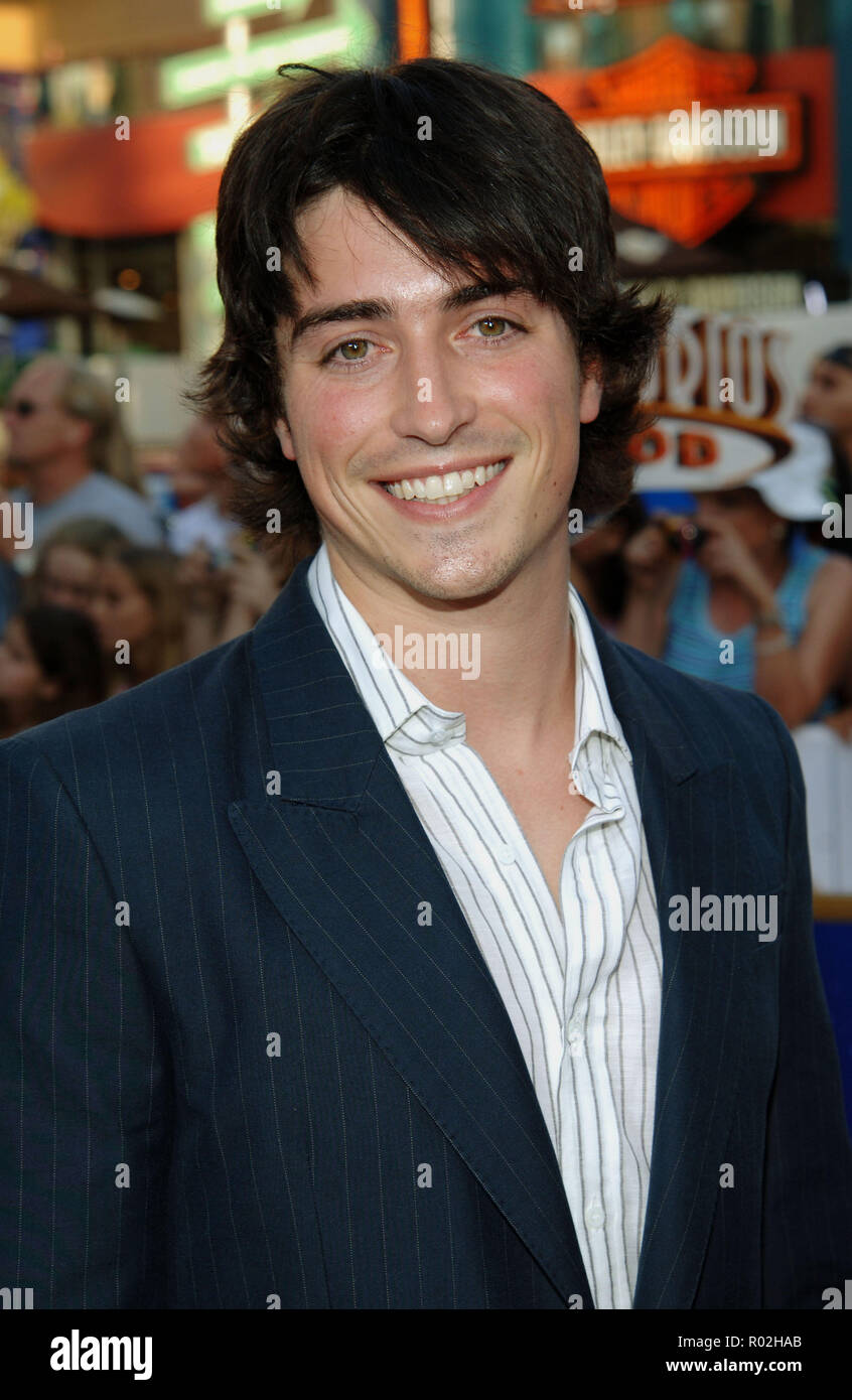 The perfect man 2005 ben feldman hi-res stock photography and images ...
