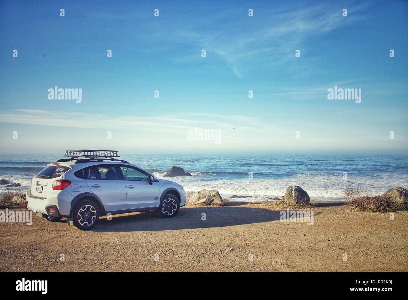 Wavy ocean hi-res stock photography and images - Alamy