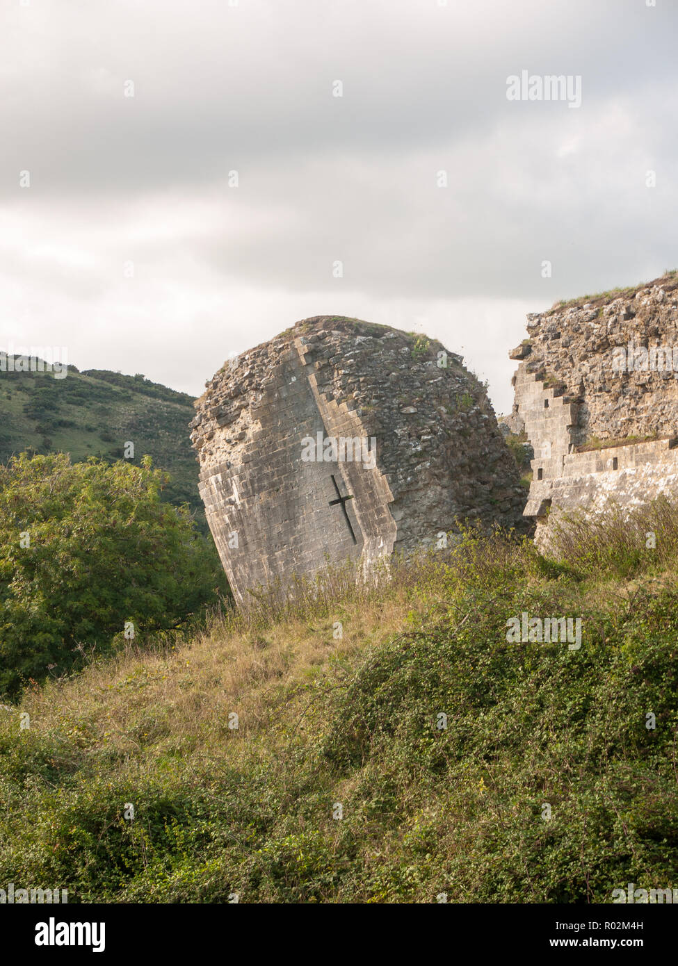 beautiful corfe castle dorset daytime summer light blue sky castle ...