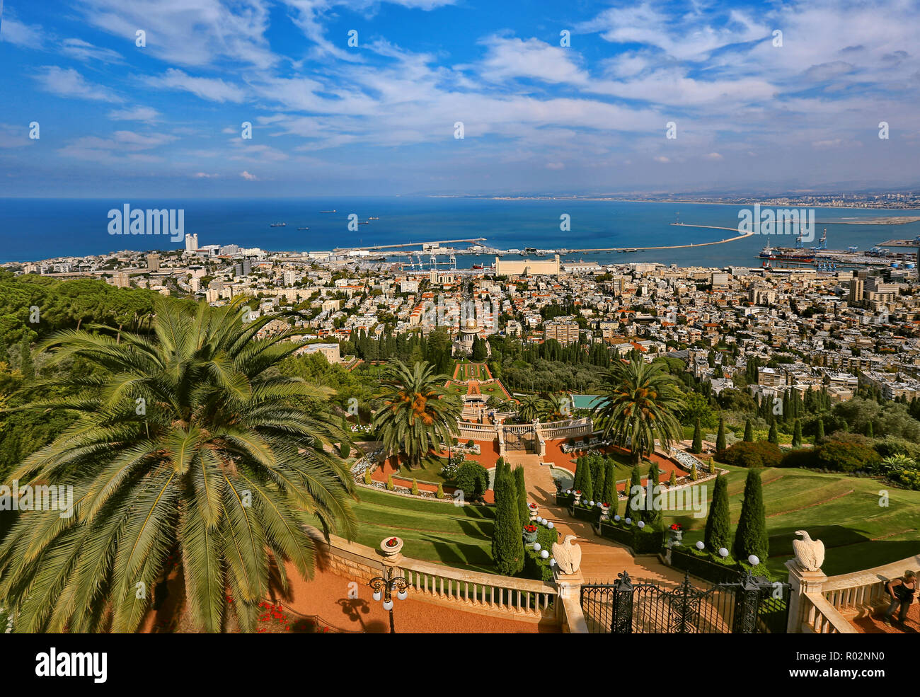 Bay of haifa hi-res stock photography and images - Alamy