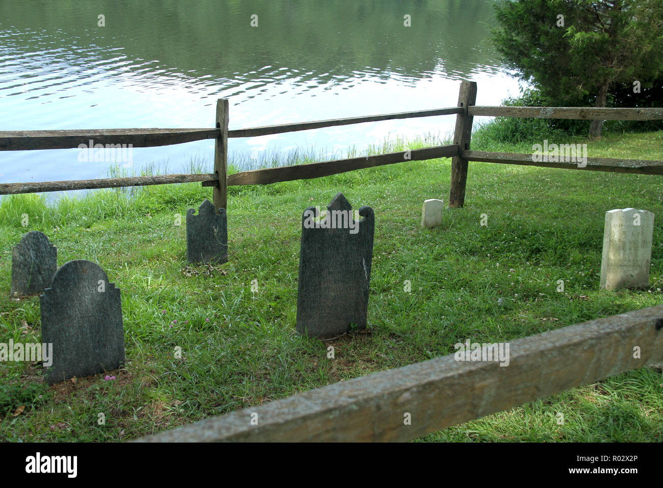 Small old graveyard in rural Virginia, U.S.A Stock Photo - Alamy