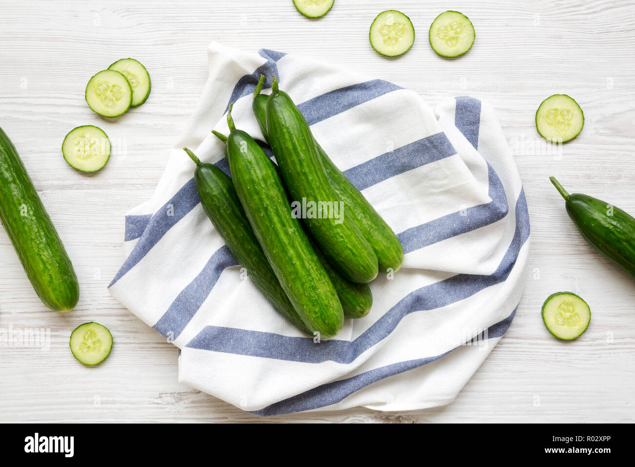 Cucumbers top view hi-res stock photography and images - Alamy