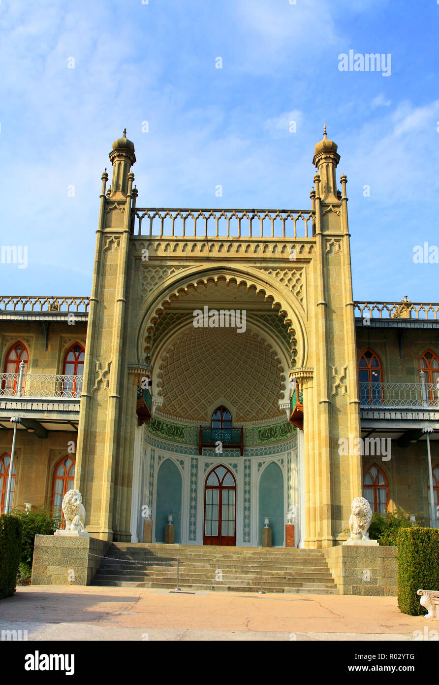 Neo moorish hi-res stock photography and images - Alamy