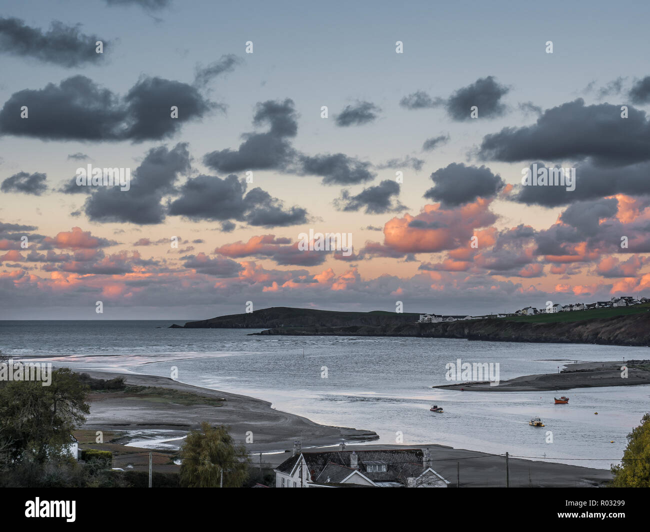 West wales beach poppit sands hi-res stock photography and images - Alamy