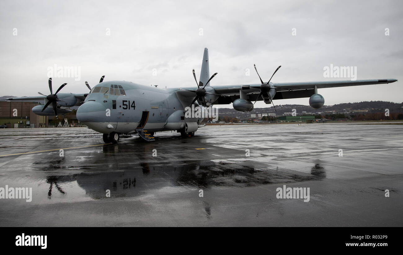 Marine aerial refueler transport squadron 252 hi-res stock photography ...