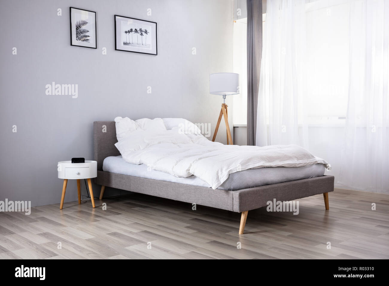 Tidy house hi-res stock photography and images - Alamy