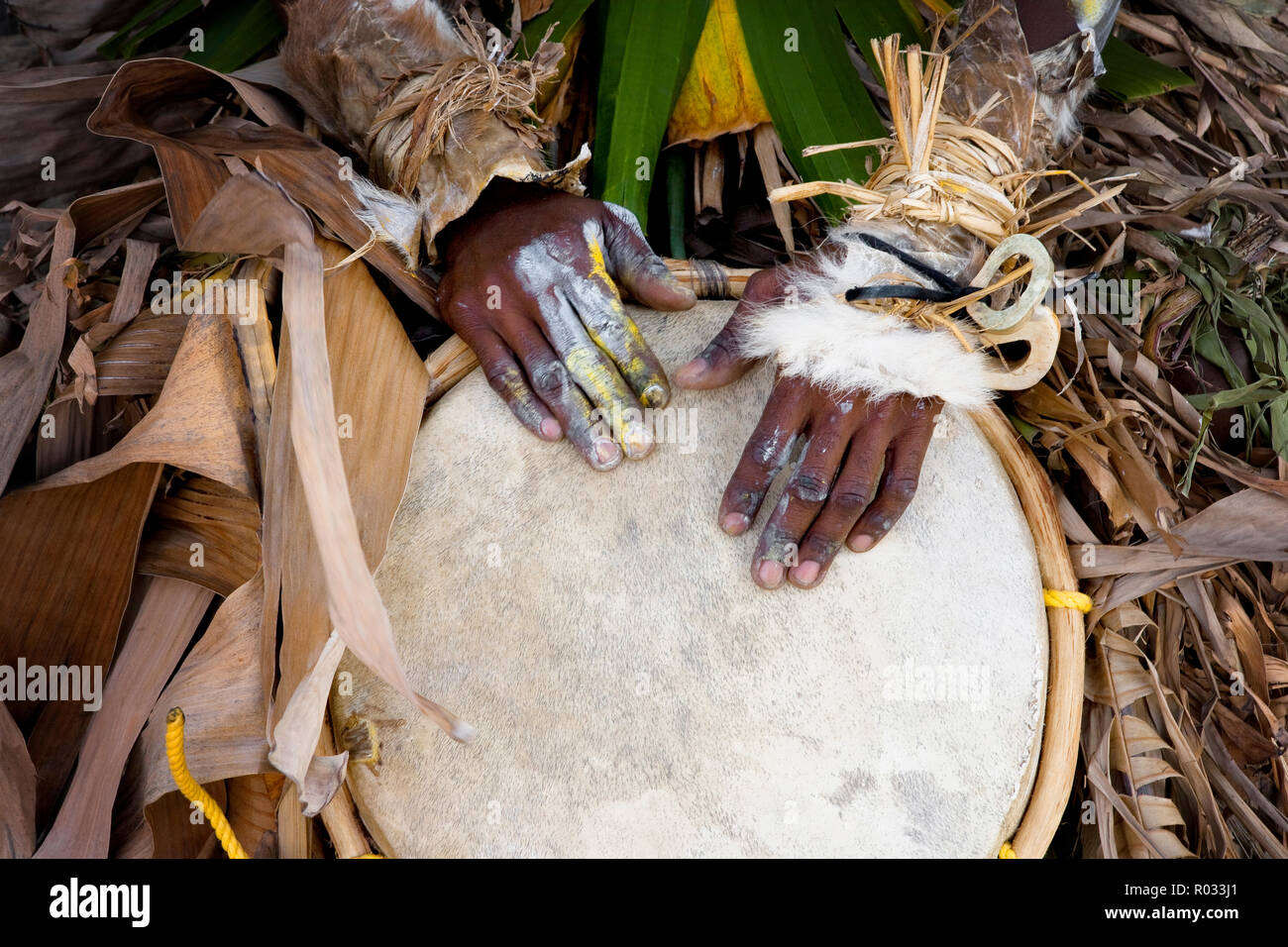 Indigenous men playing drums hi-res stock photography and images - Alamy