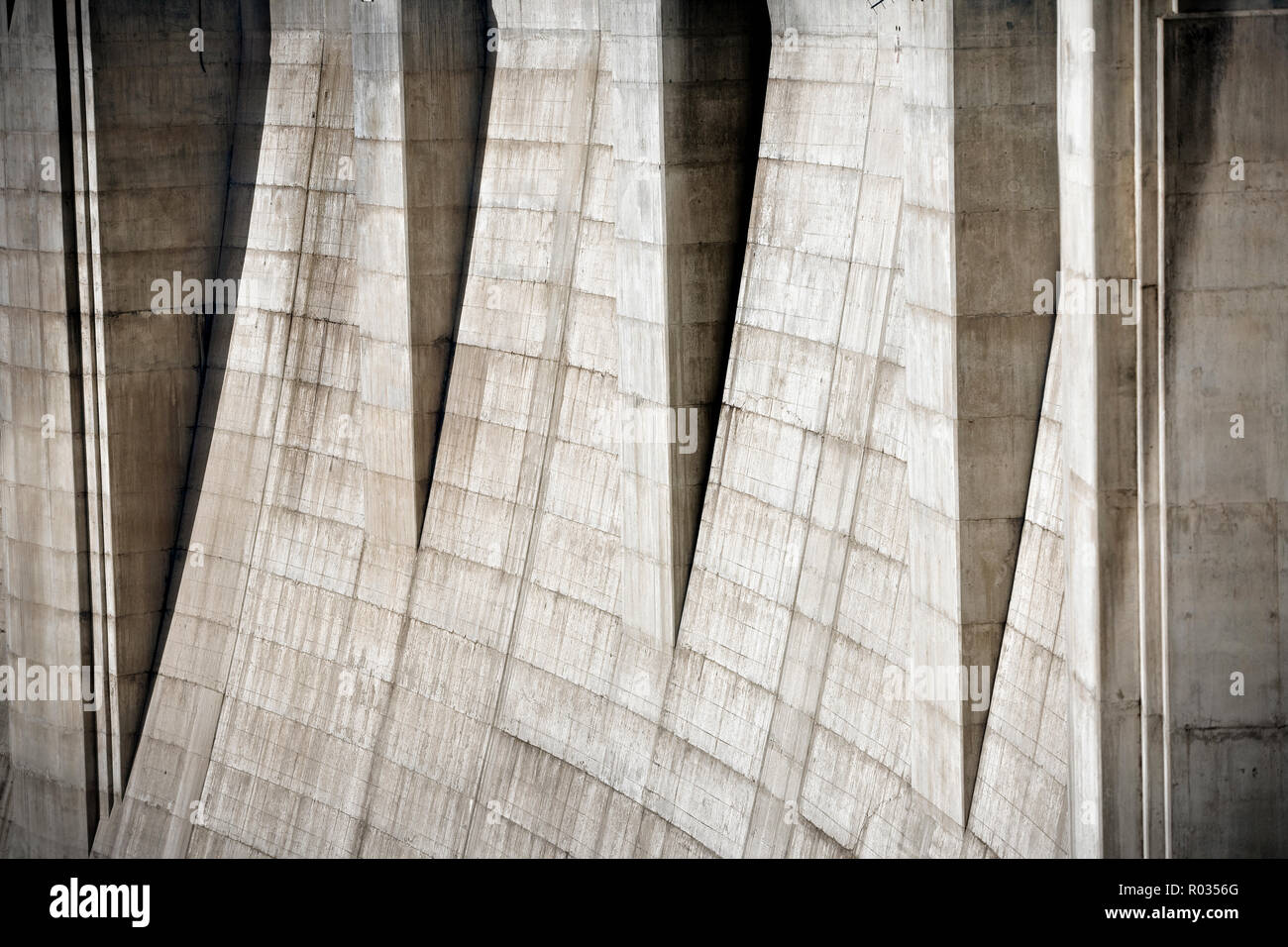 Walls of a large hydroelectric power plant Stock Photo - Alamy