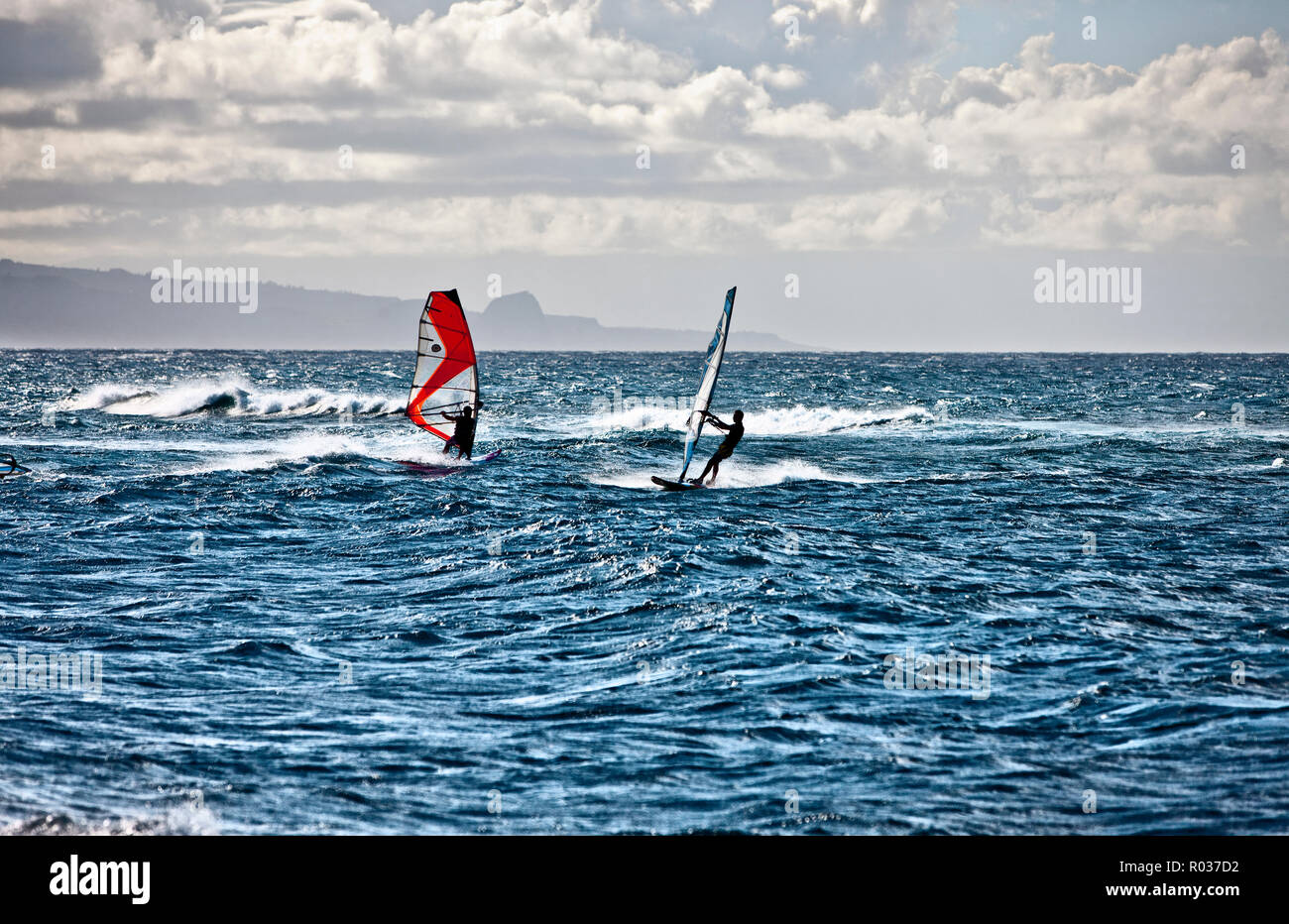 3 windsurfers hi-res stock photography and images - Alamy