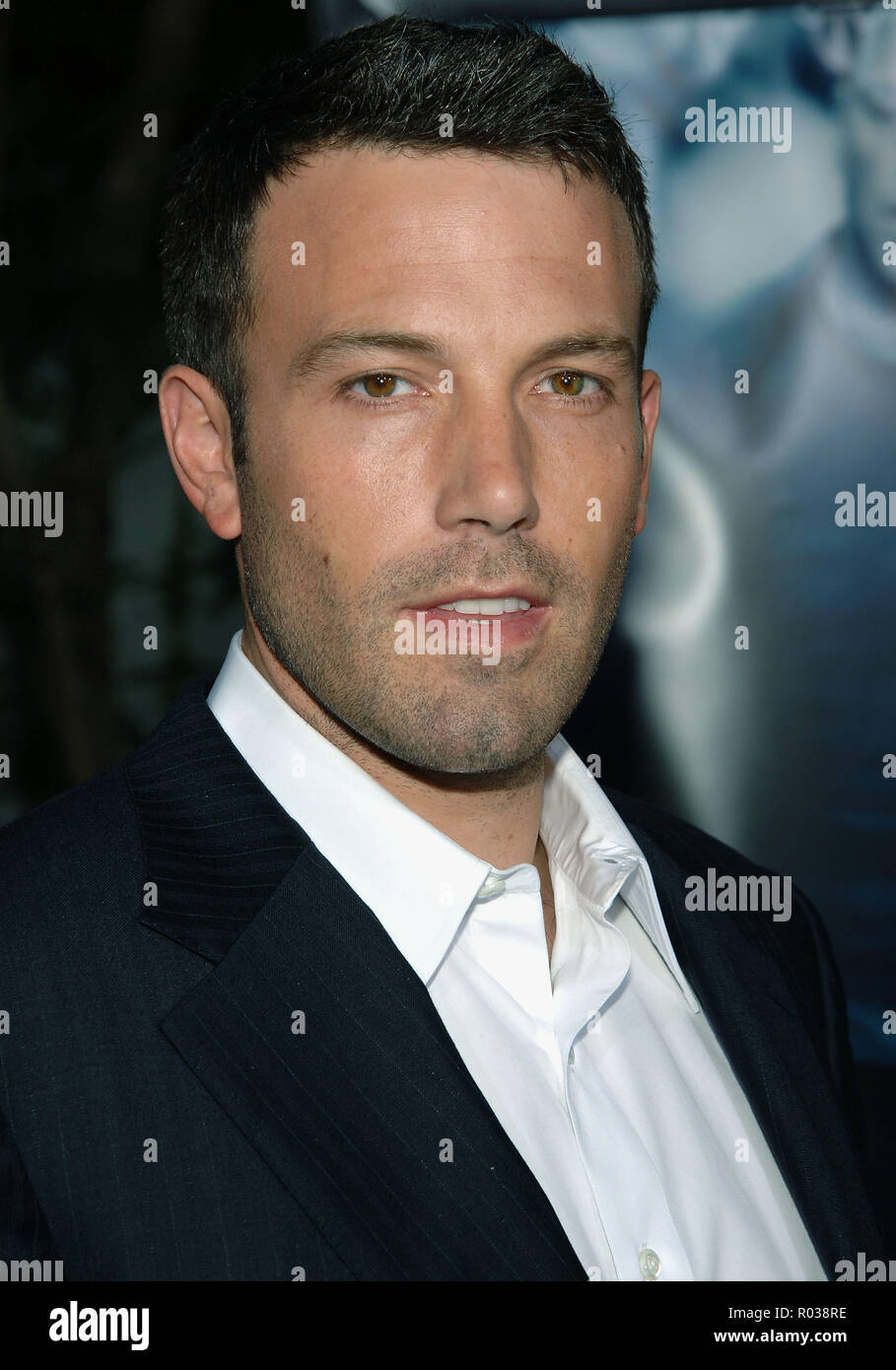 Ben Affleck arriving at the BOURNE ULTIMATUM Premiere at the Arclight ...