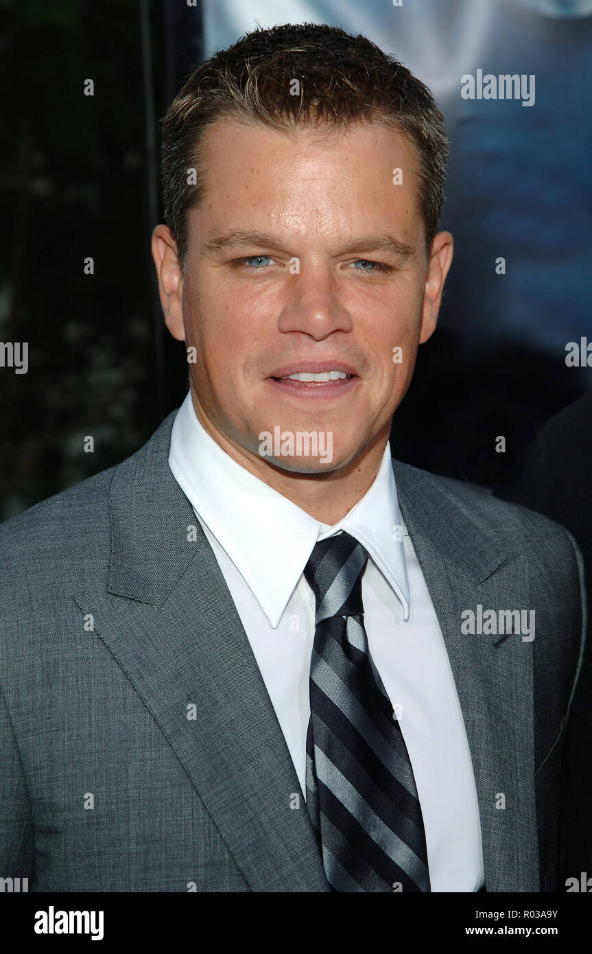 Matt Damon arriving at the BOURNE ULTIMATUM Premiere at the Arclight ...