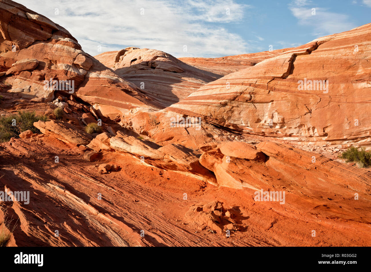 Wave bands hi-res stock photography and images - Alamy