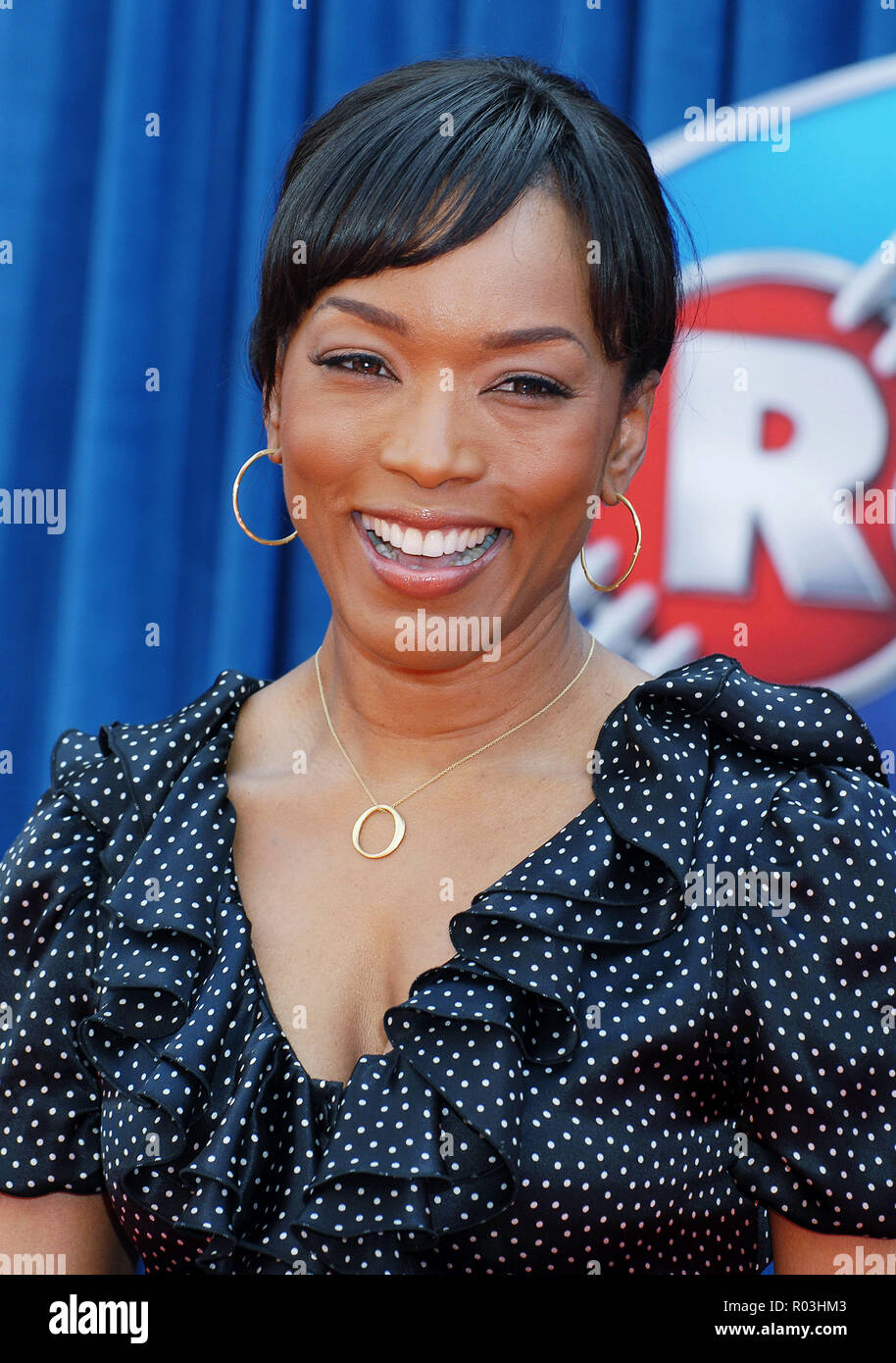 Angela, Bassett arriving at the Meet The Robinsons Premiere at the El ...
