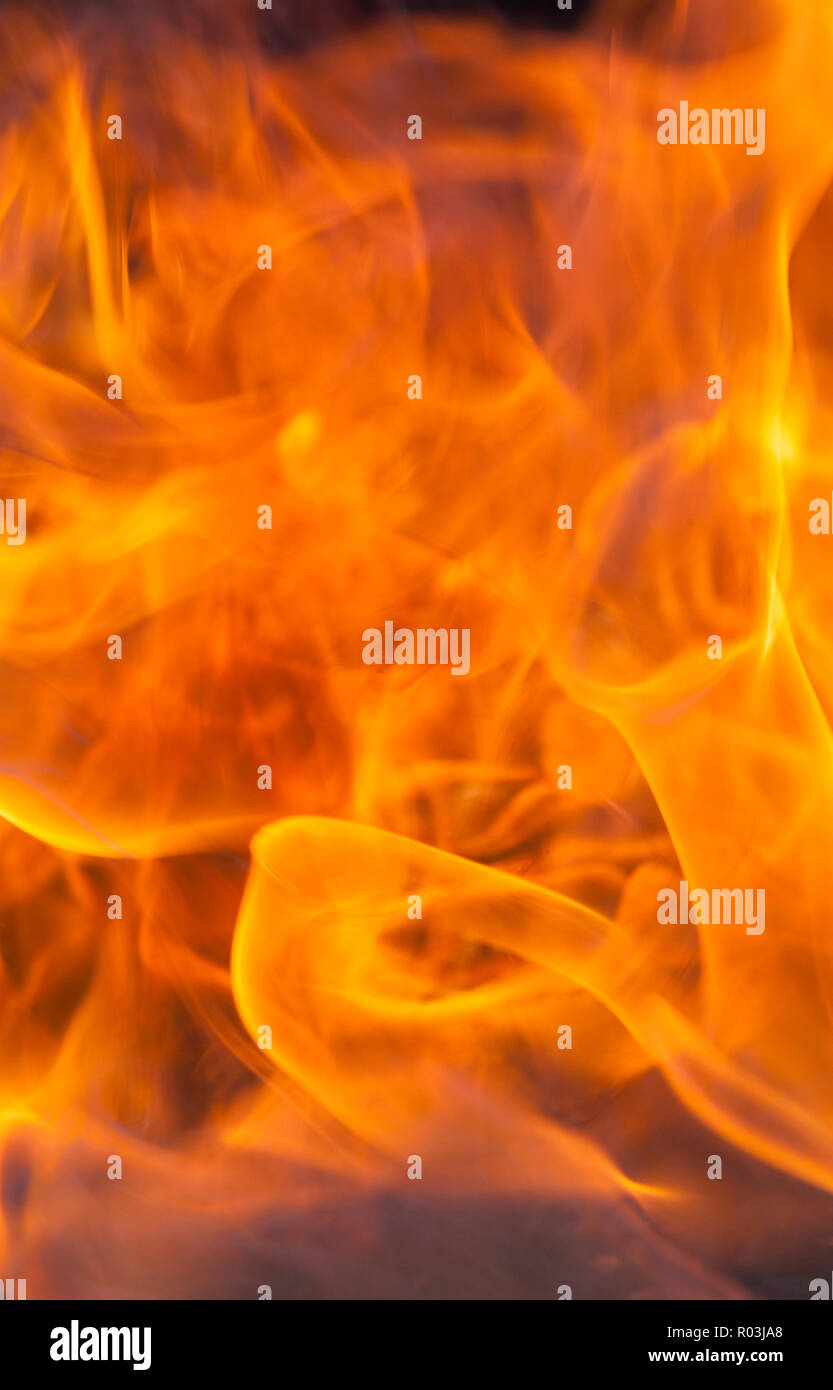 Orange flames hi-res stock photography and images - Alamy
