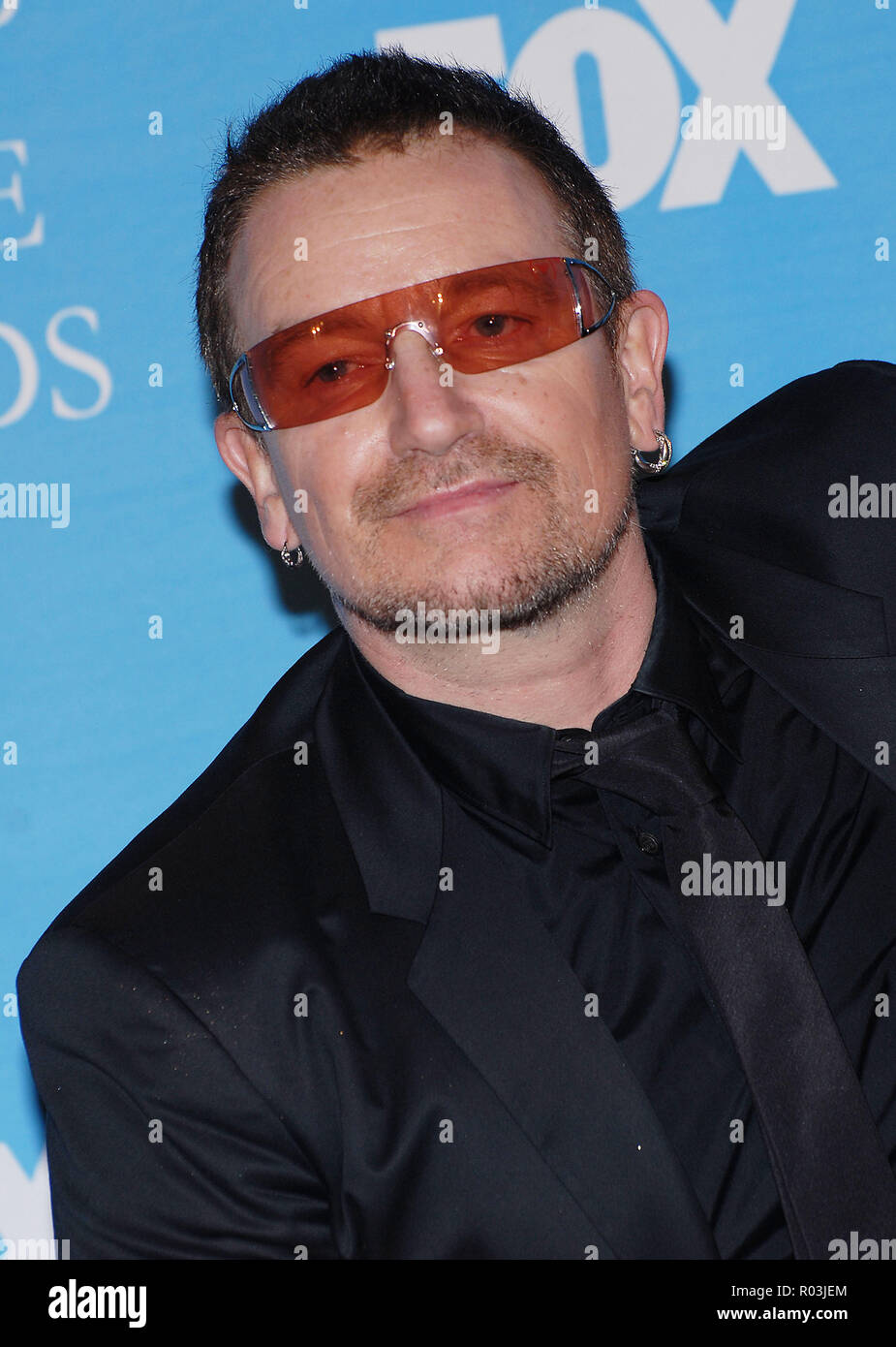 Bono u2 headshot hi-res stock photography and images - Alamy