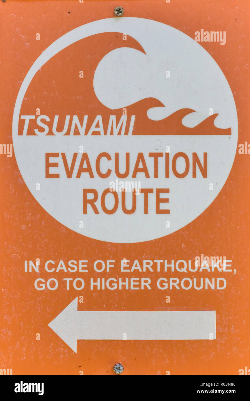 Tsunami warning sign: In case of earthquake, go to higher ground Stock ...