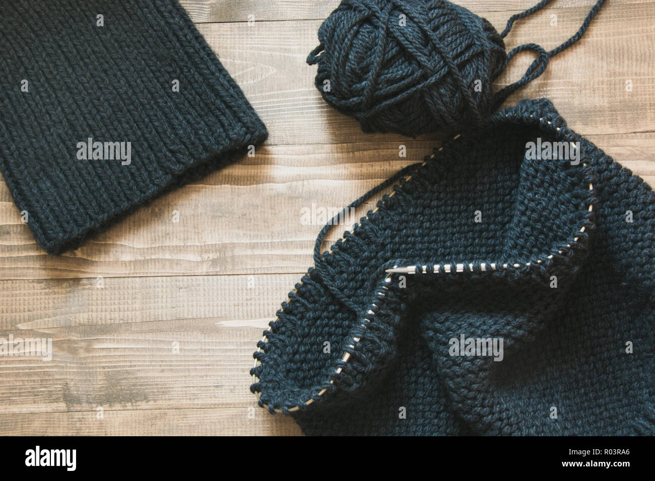 Close up knitting process hi-res stock photography and images - Alamy